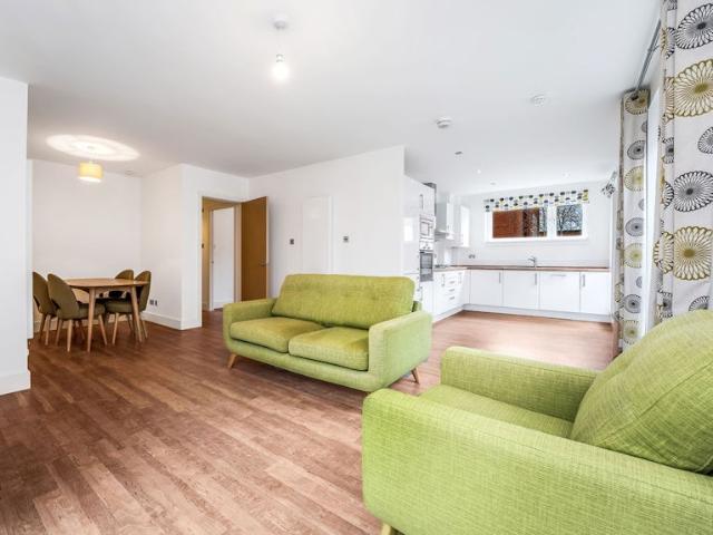 apartment in Fettes Rise, Flat 8, Fettes Edinburgh, EH4