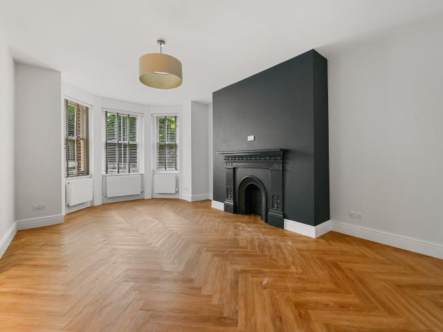 apartment in Fellows Road, MS198, London, NW3