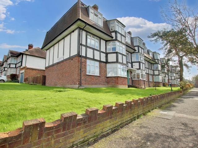 apartment in Fernhill Court, PP505