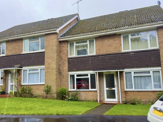 apartment in Fircroft Gardens Harrow HA1