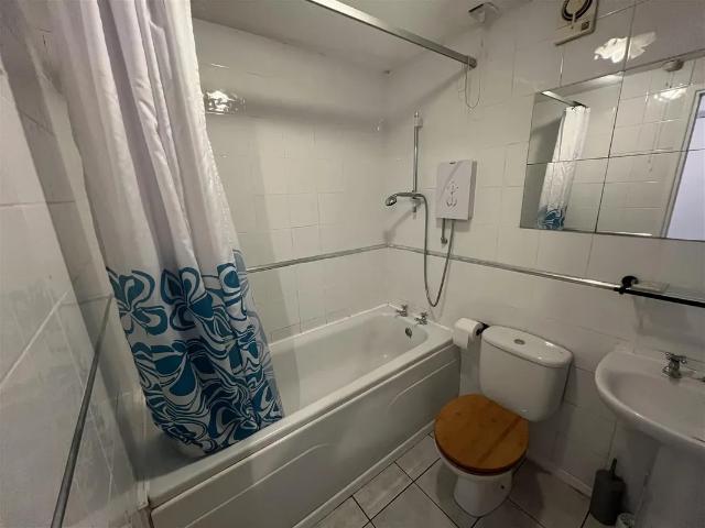 apartment in Flat 46 Norfolk House, 59 Baldwin Road, Kings Norton