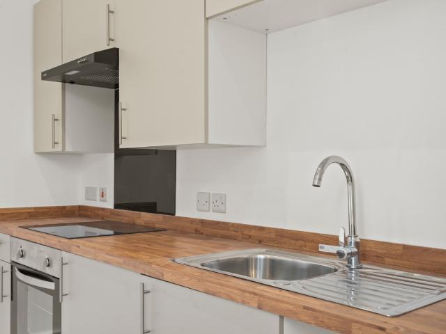 apartment in Flat 4, 5 Bull Ring, Worcester, WR2 5AA