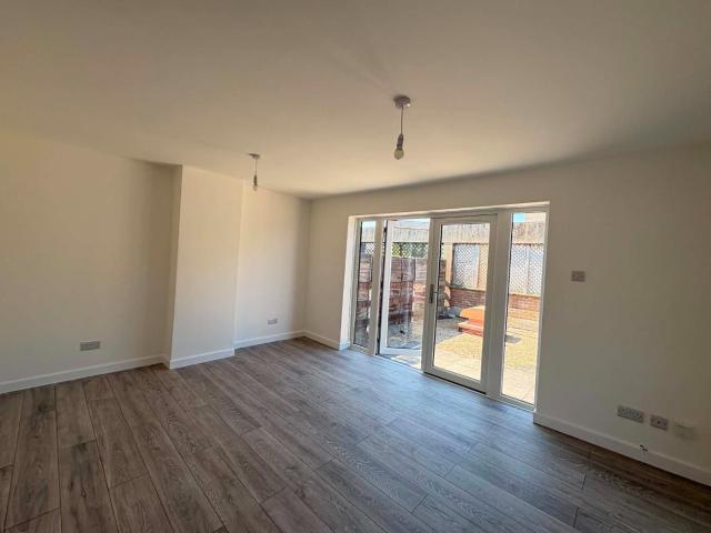 apartment in Flat 2, A Wellington Way, Waterlooville, PO7 7ED