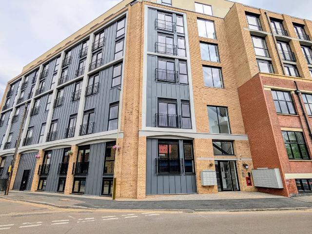 apartment in Fleet Court, Byron Street, LE1 3BJ