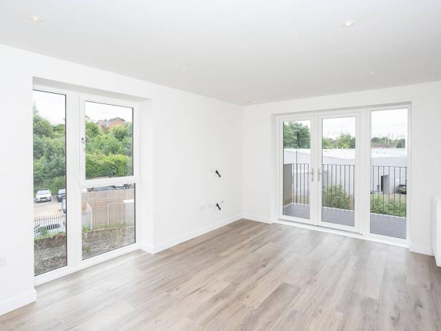apartment in Frogmore Avenue, WD17