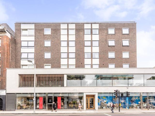 apartment in Fulham Road