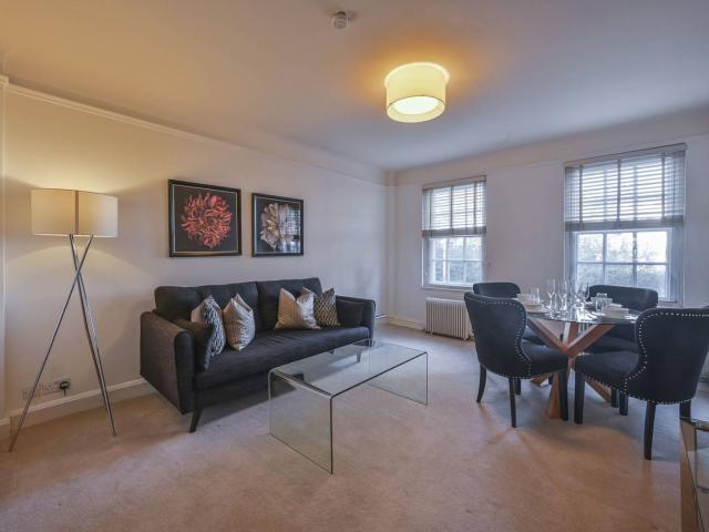 apartment in Fulham Road