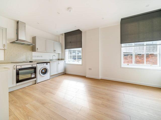 apartment in King Street