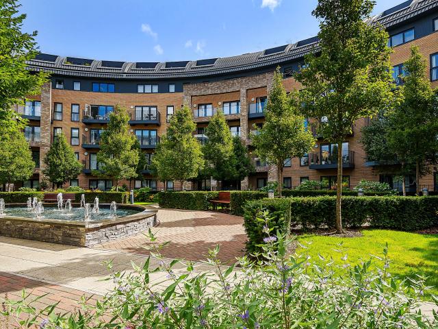 apartment in Howard Road, HA7