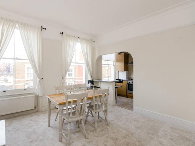 apartment in Hogarth Road