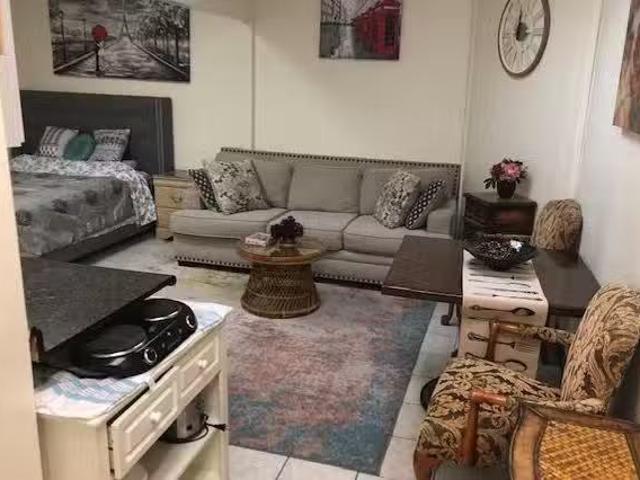 Apartment in Hollywood