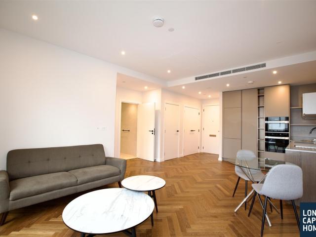 apartment in Hampton House, Michael Road, London