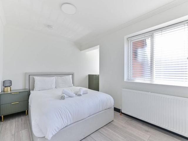 apartment in Hampton Road