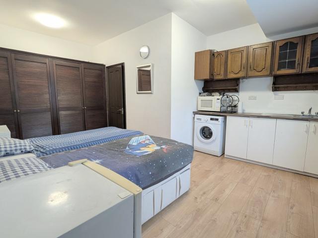 apartment in HARROW MIDDLESEX
