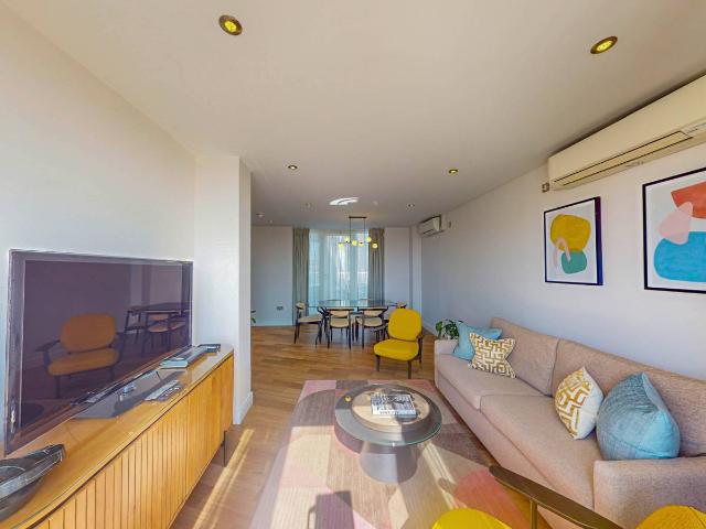 apartment in Harrington Court