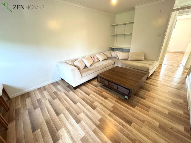 apartment in Haslemere Court, Holmleigh Road Estate, London