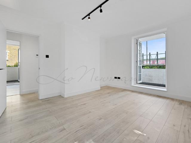 apartment in Hendre Road, London, SE1