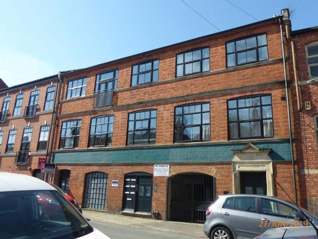 apartment in Henry Street, Northampton, Northampton, NN1 4JE