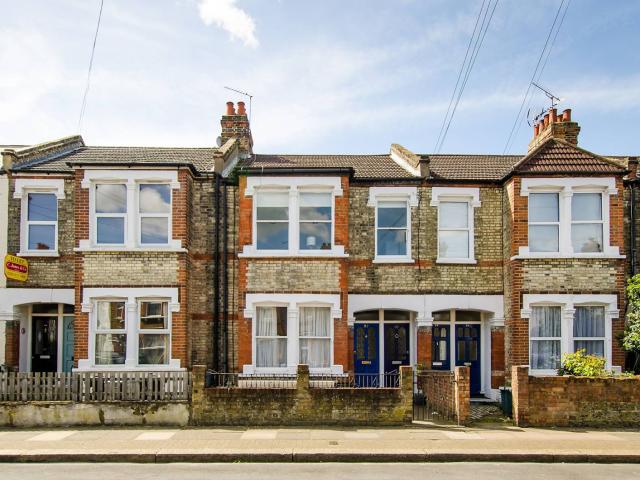 apartment in Himley Road