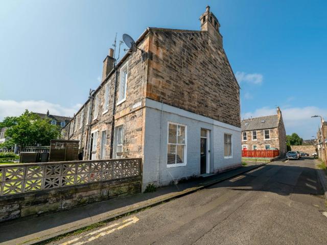 apartment in Industrial Road Leith Links, Edinburgh, EH6