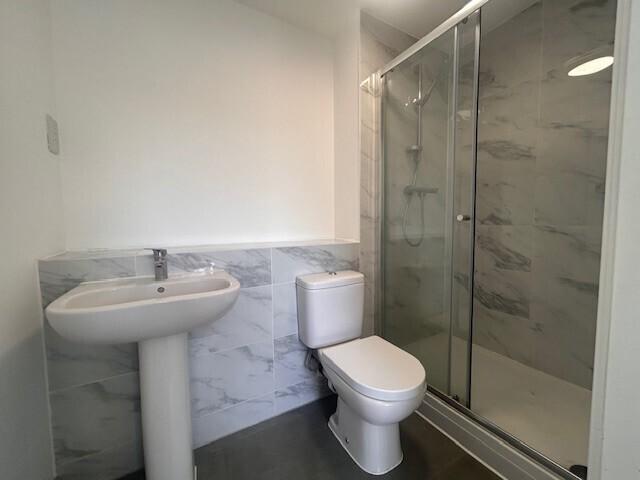 apartment in Ivy Apartments, Luton, Beds