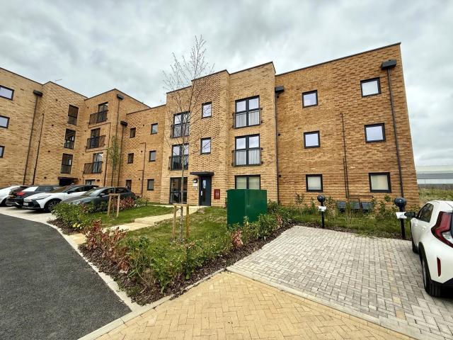 apartment in Ivy Corner Houghton Regis