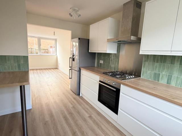 apartment in John Barnes Walk