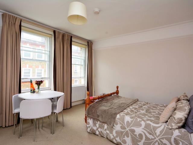 apartment in James Street