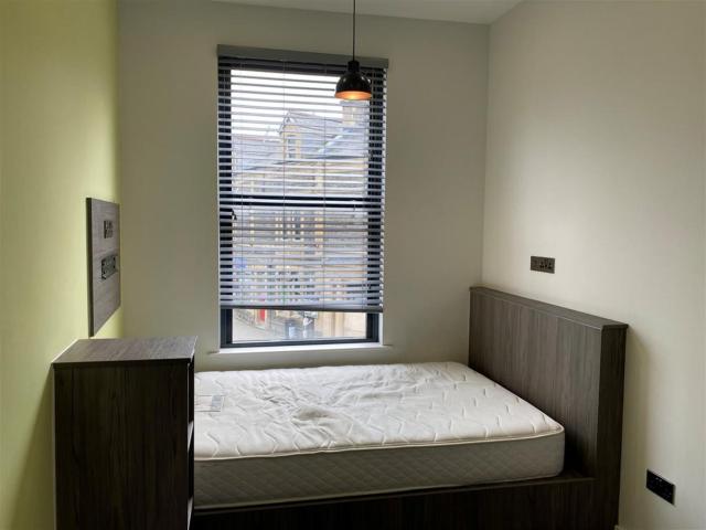 apartment in Old Church Road, Clevedon
