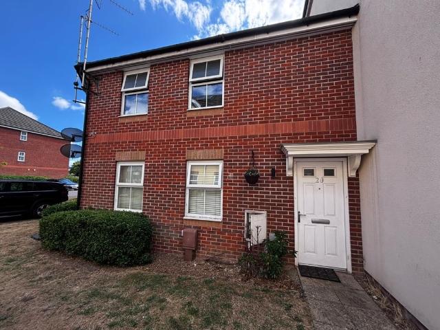 apartment in Old College Walk, Cosham, Portsmouth