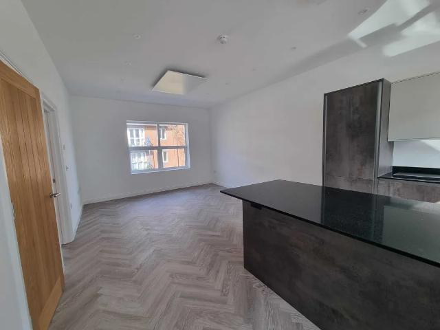 apartment in Osmond Road, Hove
