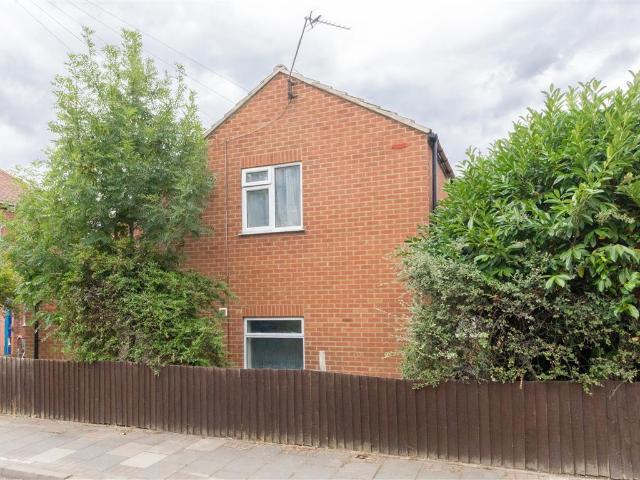 apartment in Lower Cambridge Street, Loughborough