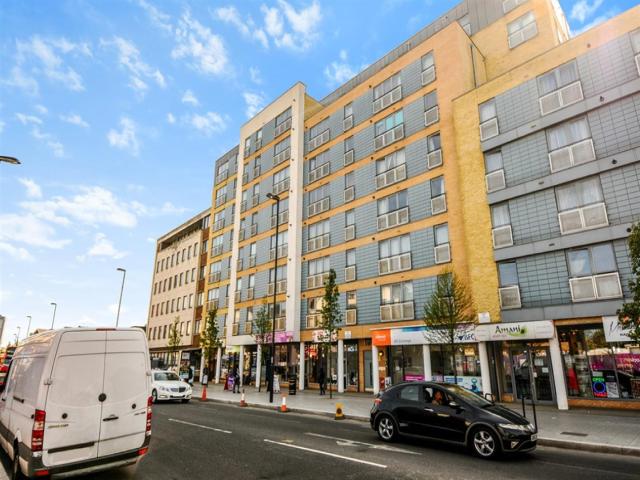 apartment in London Road, Croydon