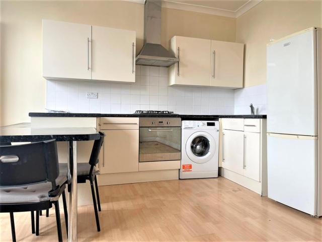 apartment in London Road, Croydon