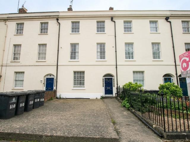 apartment in London Road, Gloucester, GL1
