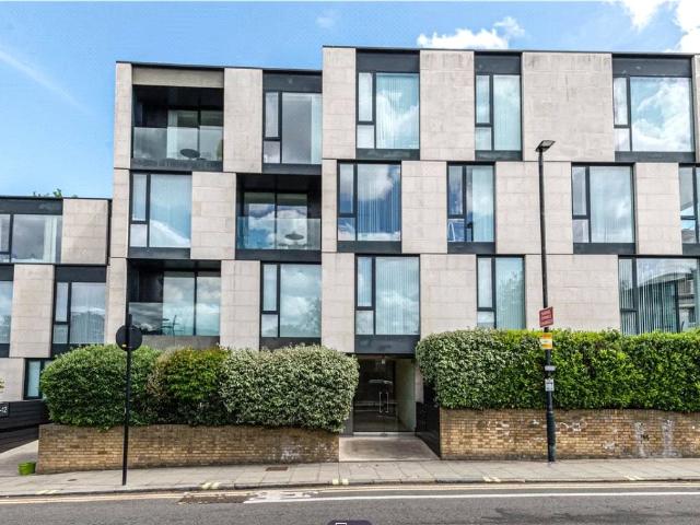 apartment in Latitude House, Oval Road, Camden, London NW1 7EU