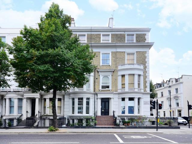 apartment in Ladbroke Grove