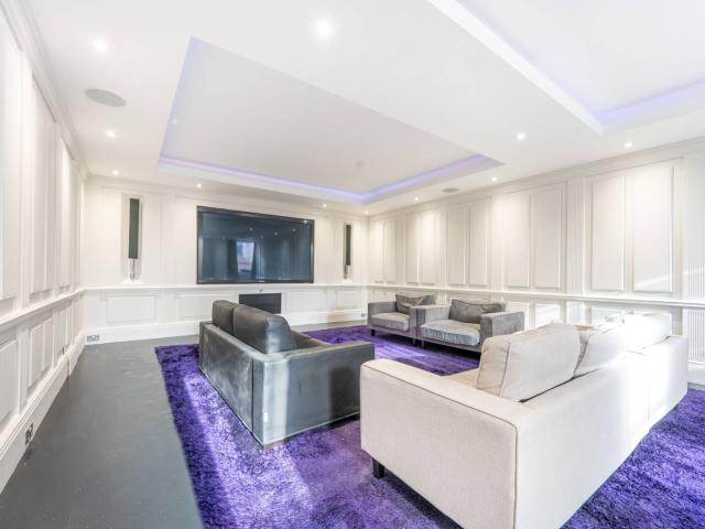 apartment in Lancaster Gate