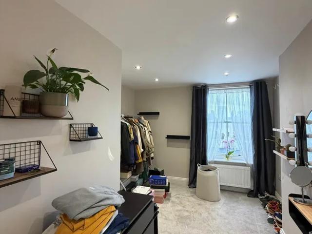 apartment in Lansdowne Place, Hove