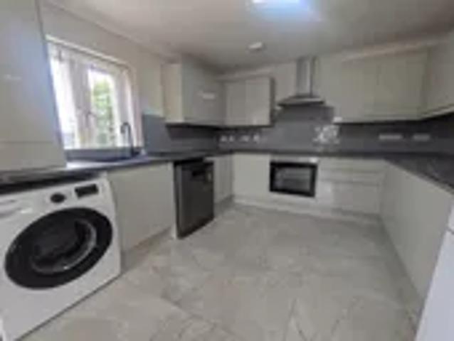 apartment in Lilac Grove, Beeston, NG9 1PA