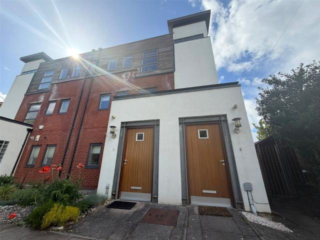 apartment in Montmano Drive, Didsbury, Manchester, M20 2EB