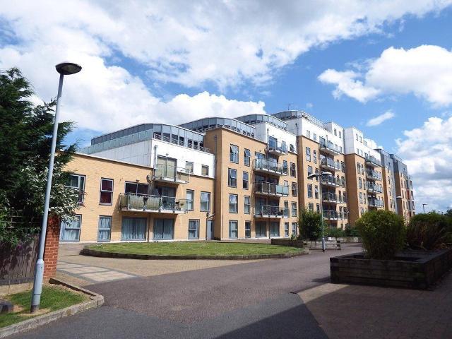 apartment in Monument Court, SG1