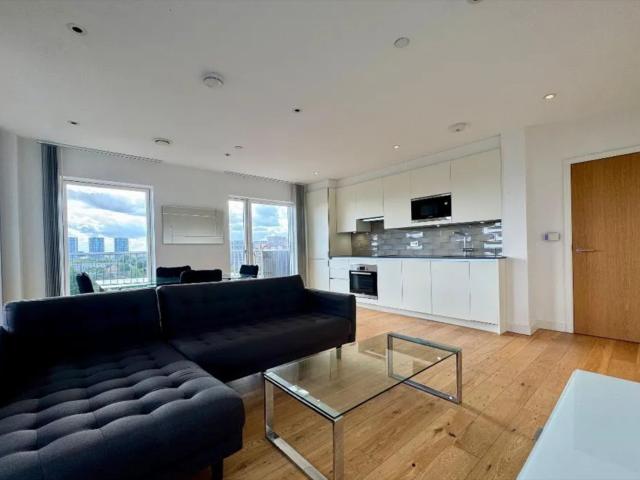 apartment in Maud Street, E16