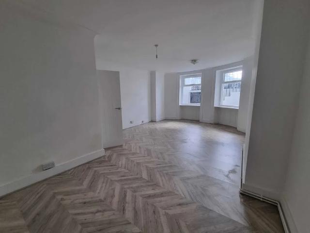 apartment in Marine Parade, Brighton