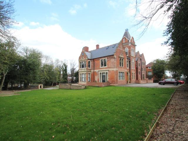 apartment in Marlborough Hall, Mapperley, NG3