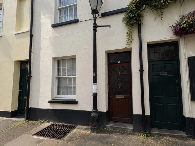 apartment in Melbourne Street