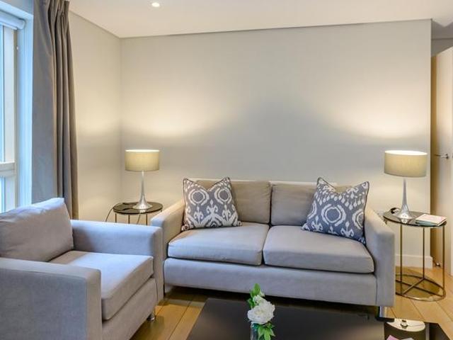 apartment in Merchant Square East, Paddington