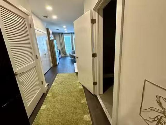 Apartment in Midtown