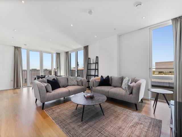 apartment in Mira House, London, E20 1AA