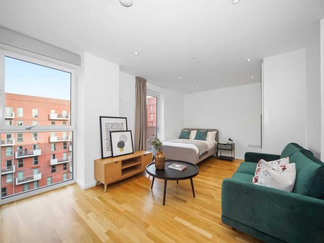 apartment in N01 Townhouses, London, E20 1FJ